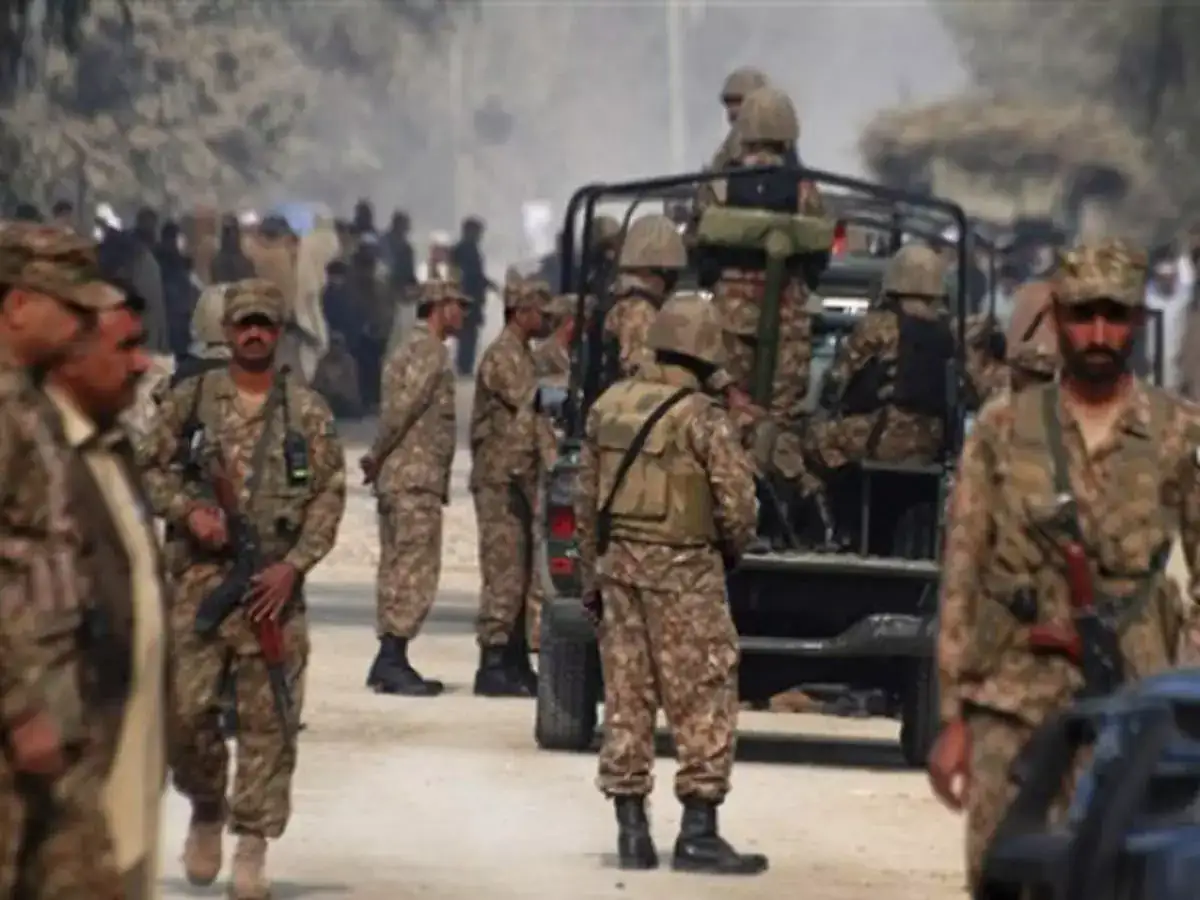 Pakistan government deployed Pakistani army in the security of ...