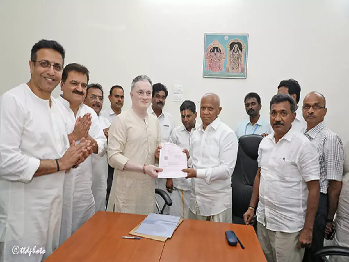 TTD MoU,Tirumala: శ్రీవారి ఆలయానికి భారీగా విరాళం.. అమ్మో అన్ని కోట్ల ...