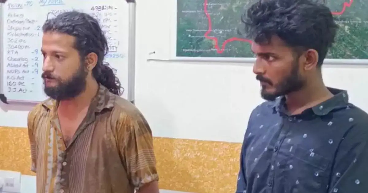 Youth LSD Arrest,ആഘോഷം കളറാക്കാന്‍ 7 സ്റ്റാര്‍ എല്‍എസ്ഡിയുമായി; രണ്ട് ...