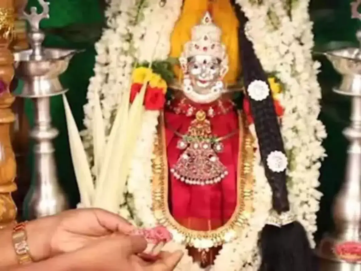 Palliyarai Pooja,எல்லா நலன்களையும் பெற பார்க்க வேண்டிய பூஜை ...