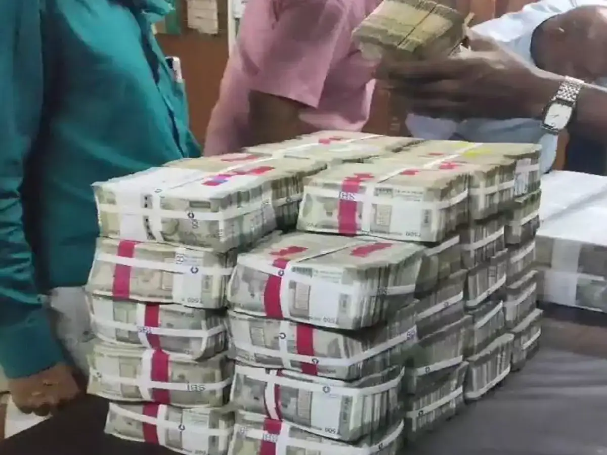 Puducherry Border,புதுச்சேரி எல்லையில் மூன்றரை கோடி ரூபாய் பறிமுதல் ...