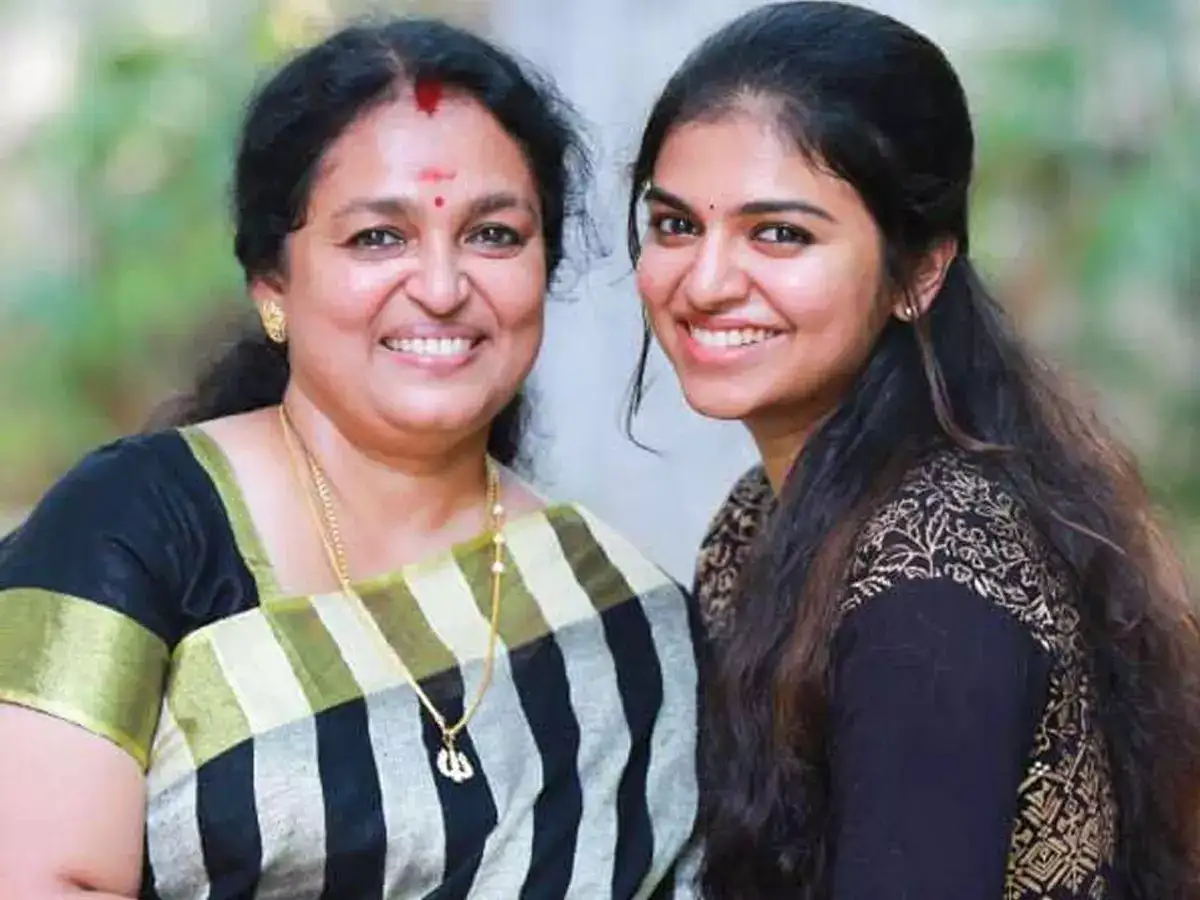 Sreeja Ravi And Raveena Ravi Interview,'പലപ്പോഴും തൊണ്ടയില്‍ നിന്നും ...