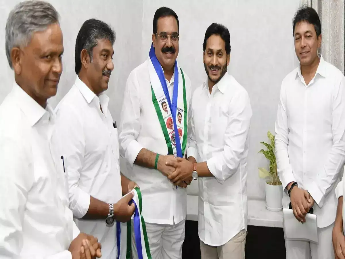 Bommireddy Raghavendra Reddy,టీడీపీకి ఊహించని షాకిచ్చిన ముఖ్య నేత ...