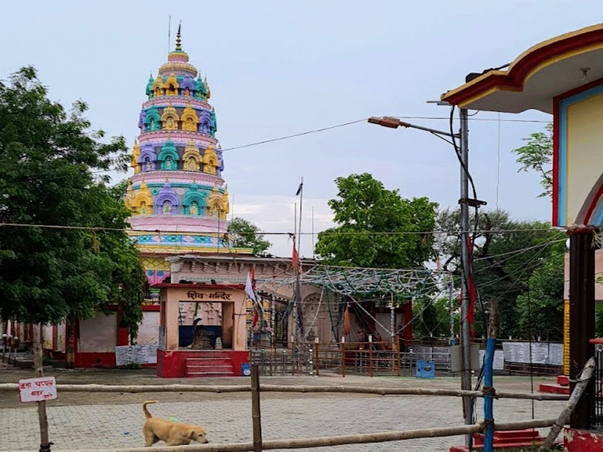 Hamirpur: Mata Maheshwari Devi Mandir Famous Dacoits come to temple for ...
