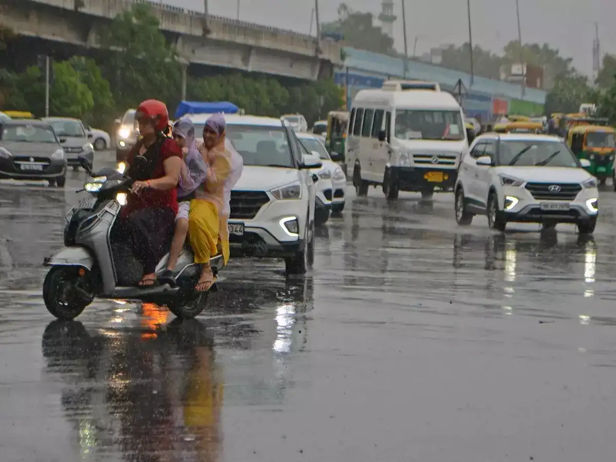 Gurugram Weather Today: अगले तीन दिन तक होगी भारी बारिश, मौसम विभाग ने ...