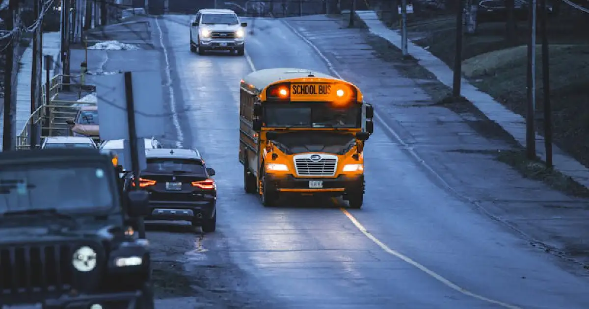 Dubai Boy Dies In School Bus Accident,പരീക്ഷ കഴിഞ്ഞ് വീട്ടിലേക്ക് ...
