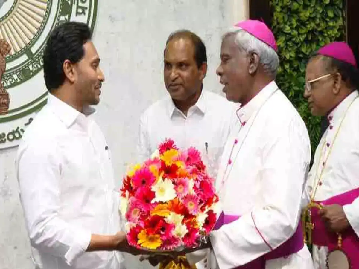 Ys Jagan Mohan Reddy,క్రైస్తవ సంఘాల ప్రతినిధులతో సీఎం జగన్ సమావేశం ...