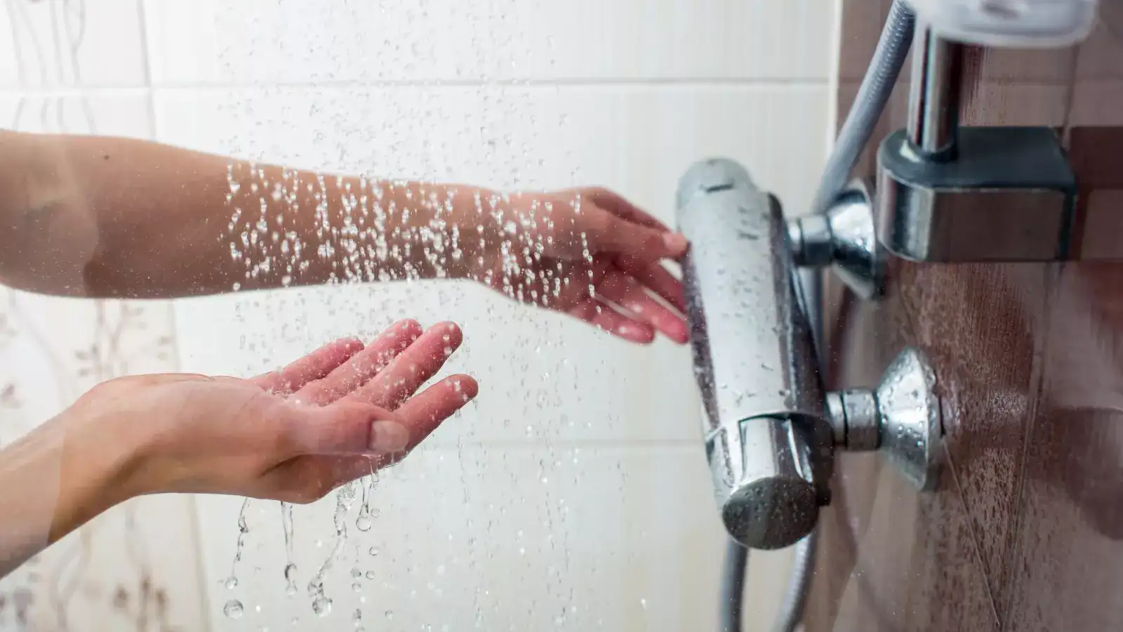 Are Hot Showers Safe During Pregnancy? What You Need to Know