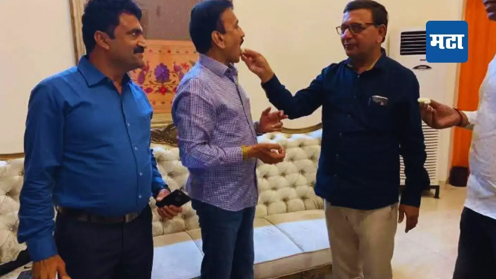 Jalgaon News : हनीट्रॅप प्रकरणात मोठी अपडेट, भाजपमध्ये प्रवेश केलेला नेता अडकला, संकटमोचकांचा ...