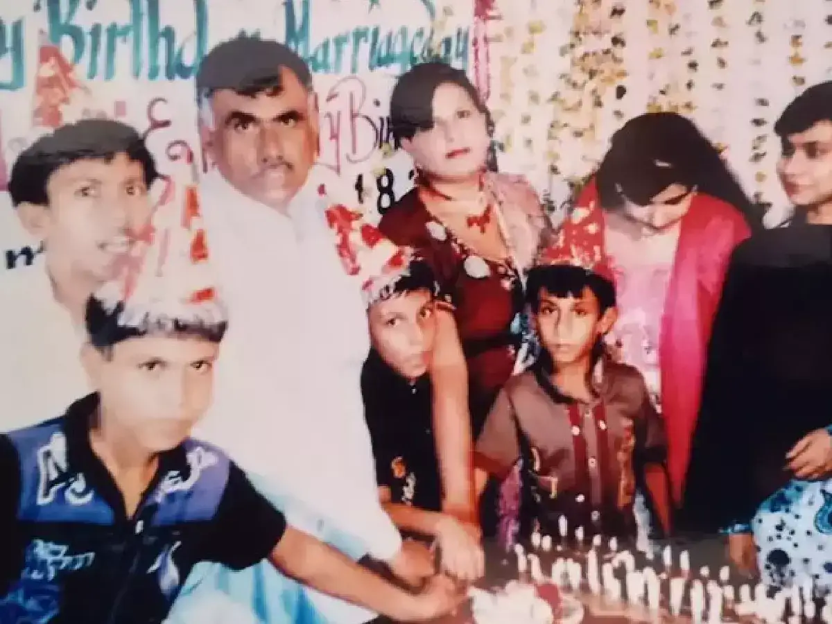 9 Family Members Celebrate Birthday On Same Date,ജന്മദിനം ഒരേ ദിവസം ...