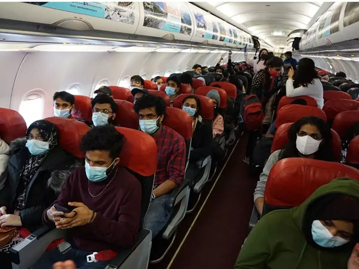 Operation Gangajal,ഓപ്പറേഷൻ ഗംഗ; 2500 വിദ്യാർത്ഥികളെക്കൂടി ...