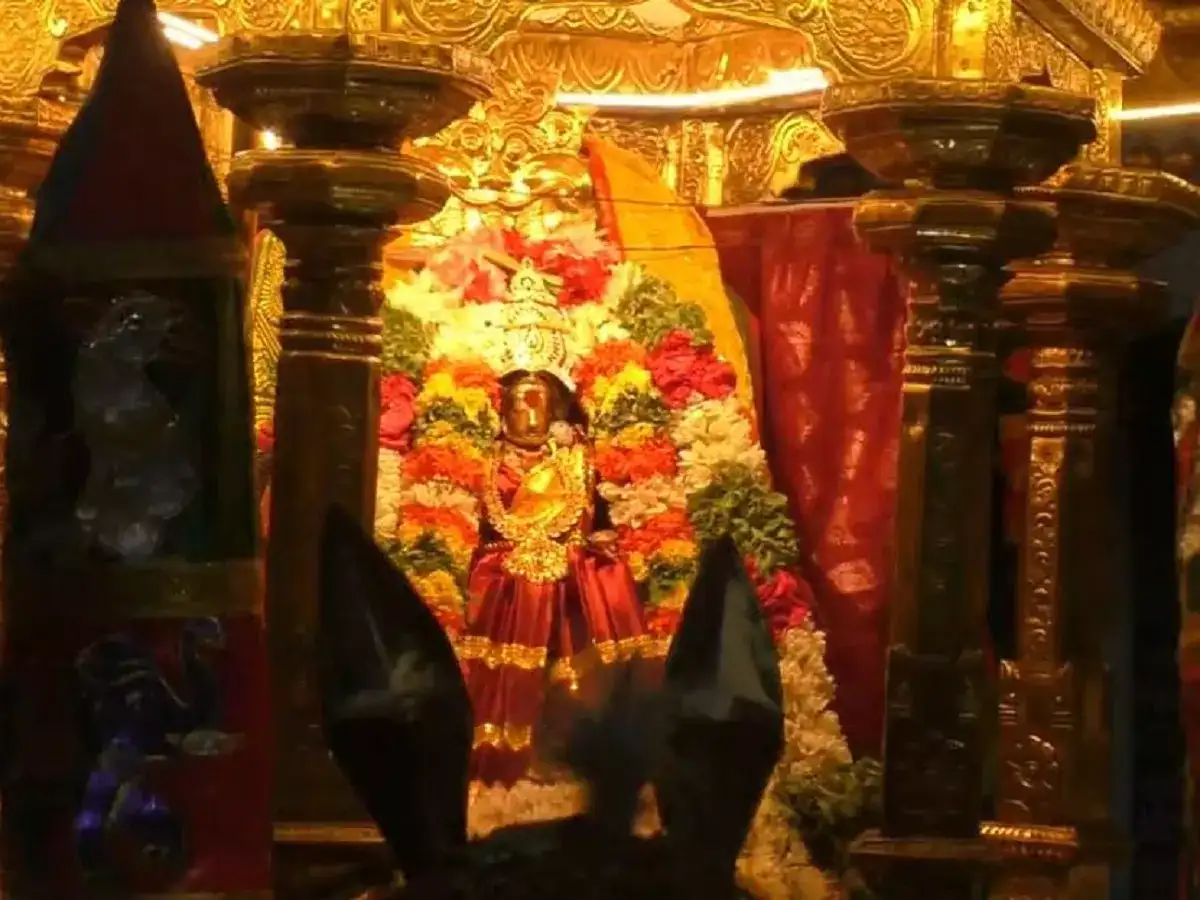Karur Mariamman Temple,கரூர் மாரியம்மன் கோவிலில் தங்க தேரோட்டம் - golden chariot festival held ...