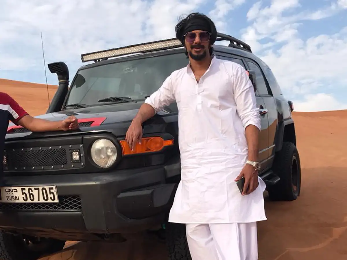 Dulquer Salmaan New Car,DQ Cars: ടൊയോട്ട എഫ്ജെ ക്രൂയ്സറിൽ ഡസേർട്ട് ...