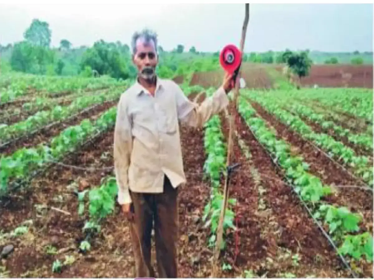 Sillod Farmers,सिल्लोडच्या शेतकऱ्यांनी शेतात लावले लाऊडस्पीकर; कधी ...
