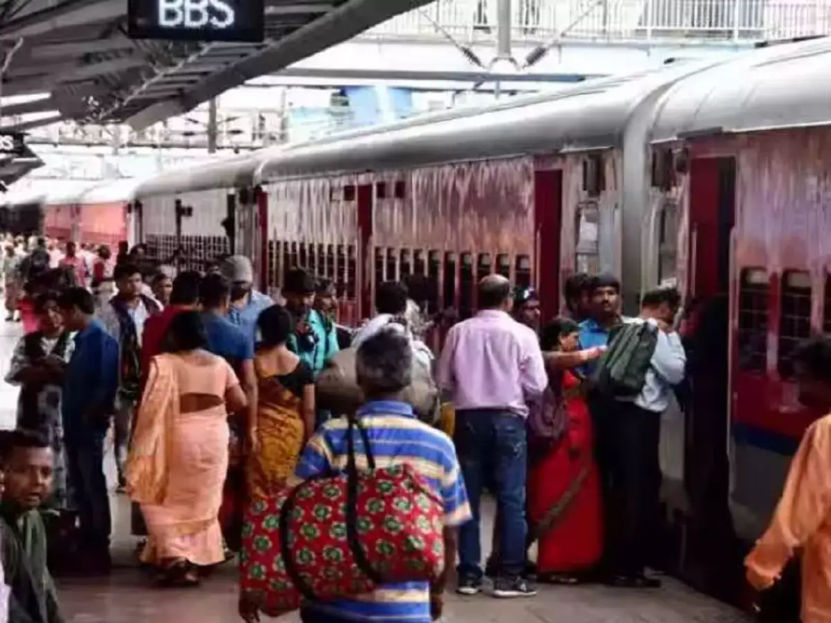 Unreserved Train Ticket Rules,ஒரே டிக்கெட்டில் இரண்டு ரயிலில் போக ...