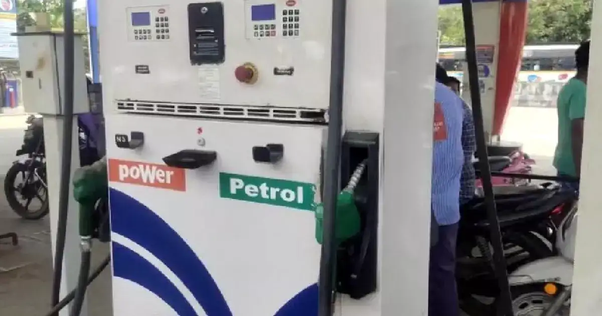 Cuddalore Petrol Bunk Helmet Must,இனி ஹெல்மெட் அணிந்து வந்தால் தான் ...