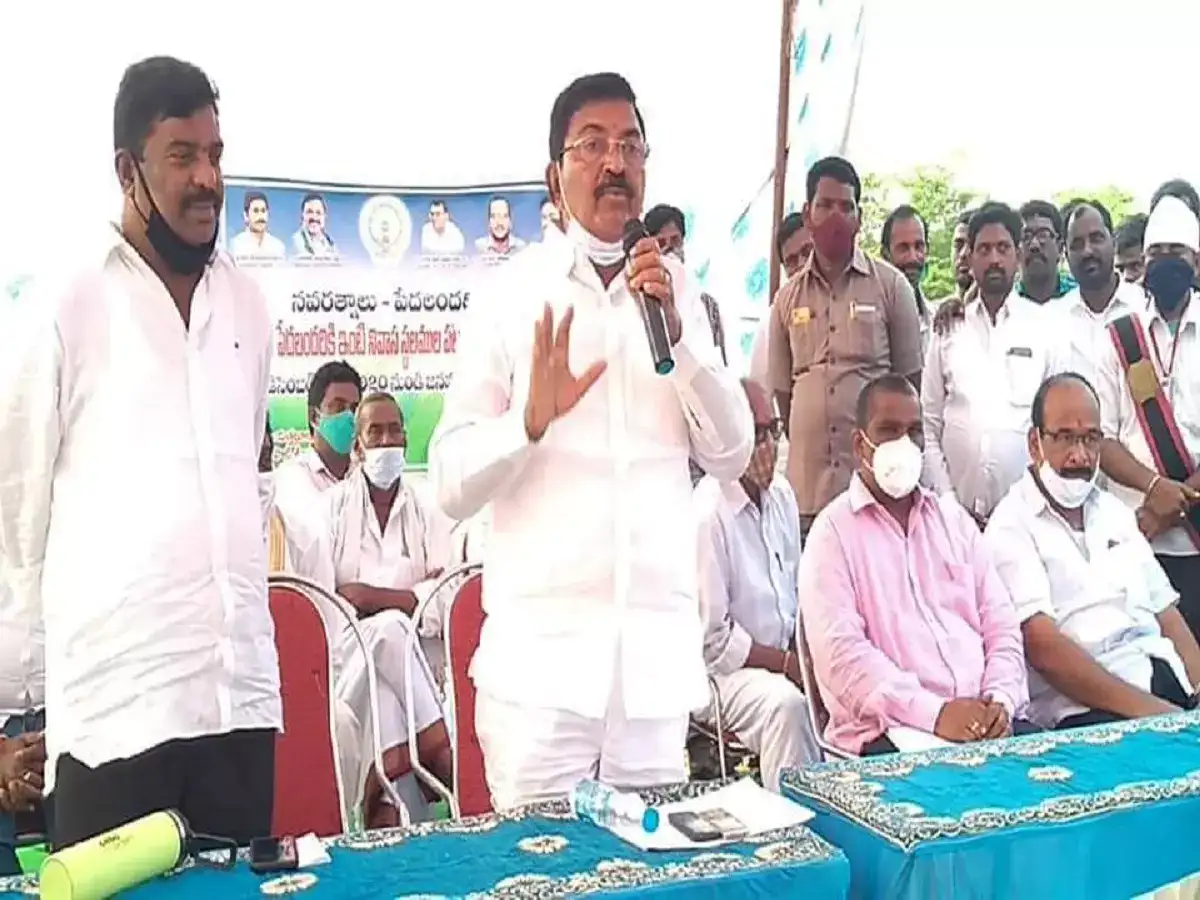 Mekapati Chandrasekhar Reddy,మా కుటుంబంలో చిచ్చు పెట్టారు.. జగన్ టికెట్ ఇవ్వకపోతే: వైసీపీ ...