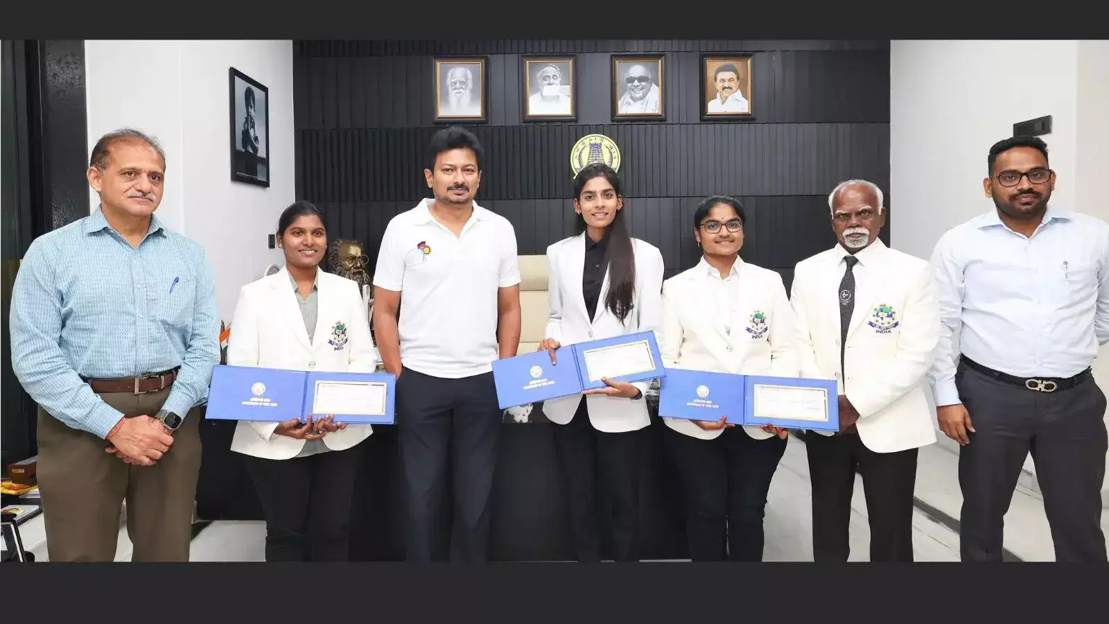 World Carrom Medal Winners Prize Money உலக கேரம் போட்டி - பதக்கம் வென்ற ...