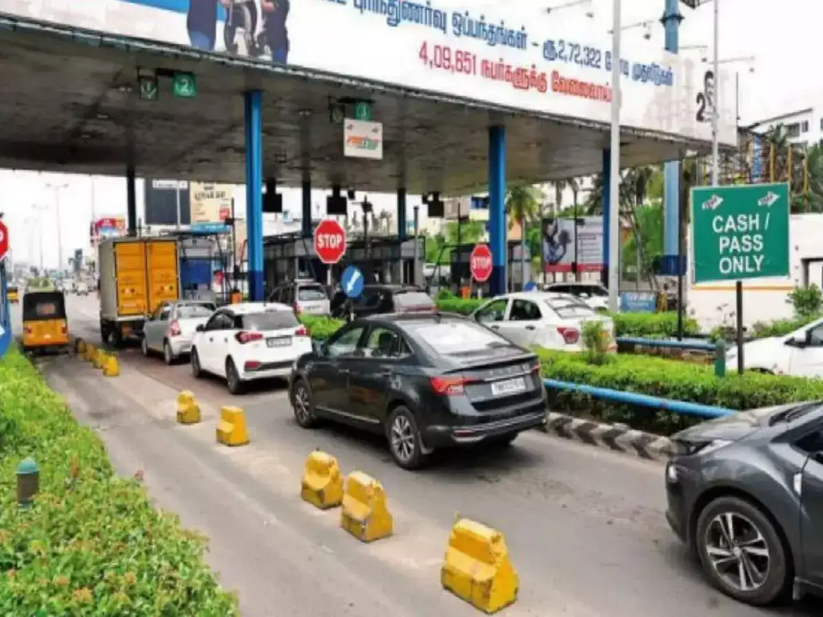 Navalur Toll Plaza,நாவலூர் சுங்கச்சாவடி: திணறடிக்கும் ஓ.எம்.ஆர் சாலை ...