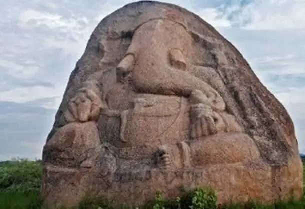 Avancha Ekasila Ganapathi,30 అడుగుల అరుదైన ఏకశిలా గణపతి.. మన అవంచలో ...