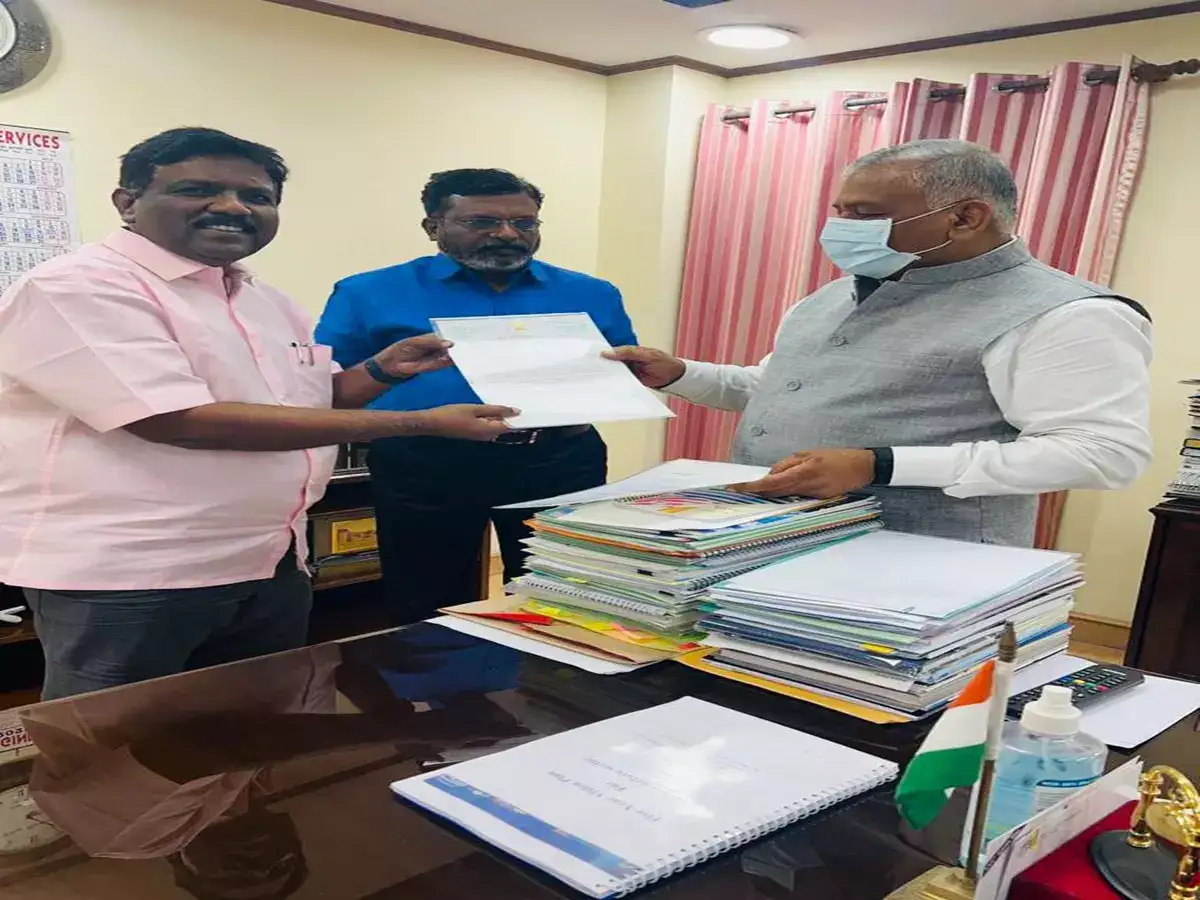 Toll Gate Employees,டோல்கேட் ஊழியர்களுக்கு மீண்டும் பணி: மத்திய ...