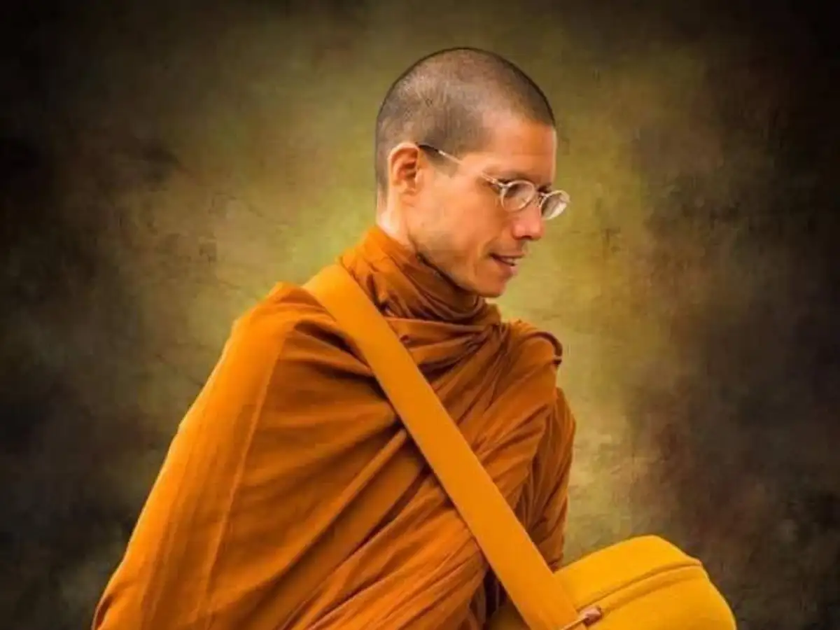 Aircel owner Billionaire Ananda Krishnan son Monk Ajahn Siripanyo ...