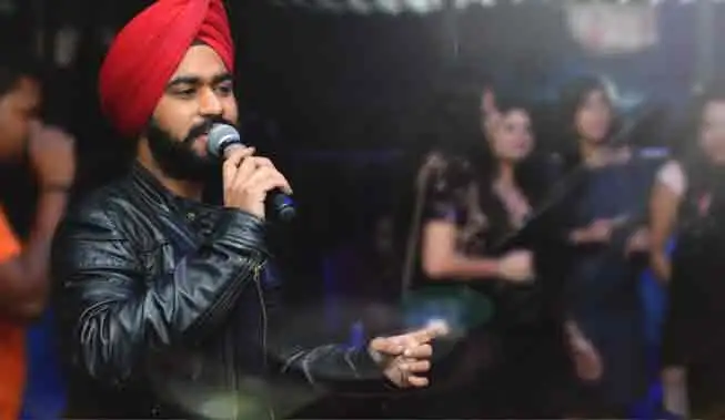 Hollywood,गुनित जॉलीची स्वतंत्र संगीतातून हॉलिवूडला झेप - guneet jolly ...