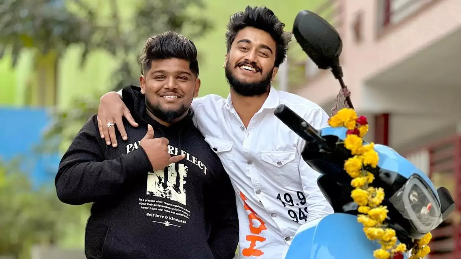 Varun Aradhya Friend Tejas Death,‘ಬೃಂದಾವನ’ ನಟ ವರುಣ್ ಆರಾಧ್ಯ ಜೀವದ ಗೆಳೆಯ ...