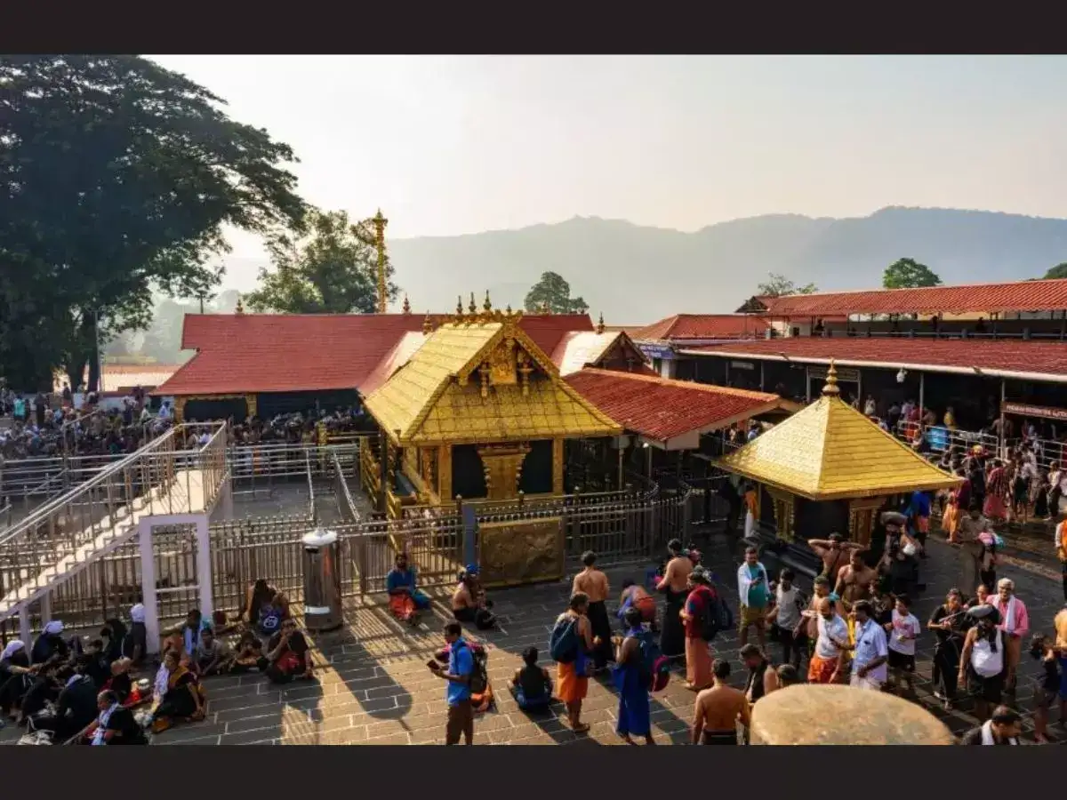 Sabarimala Income: சபரிமலையில் அவ்ளோ கூட்டம்... ஆனால் வருமானம் இவ்வளவுதான்!