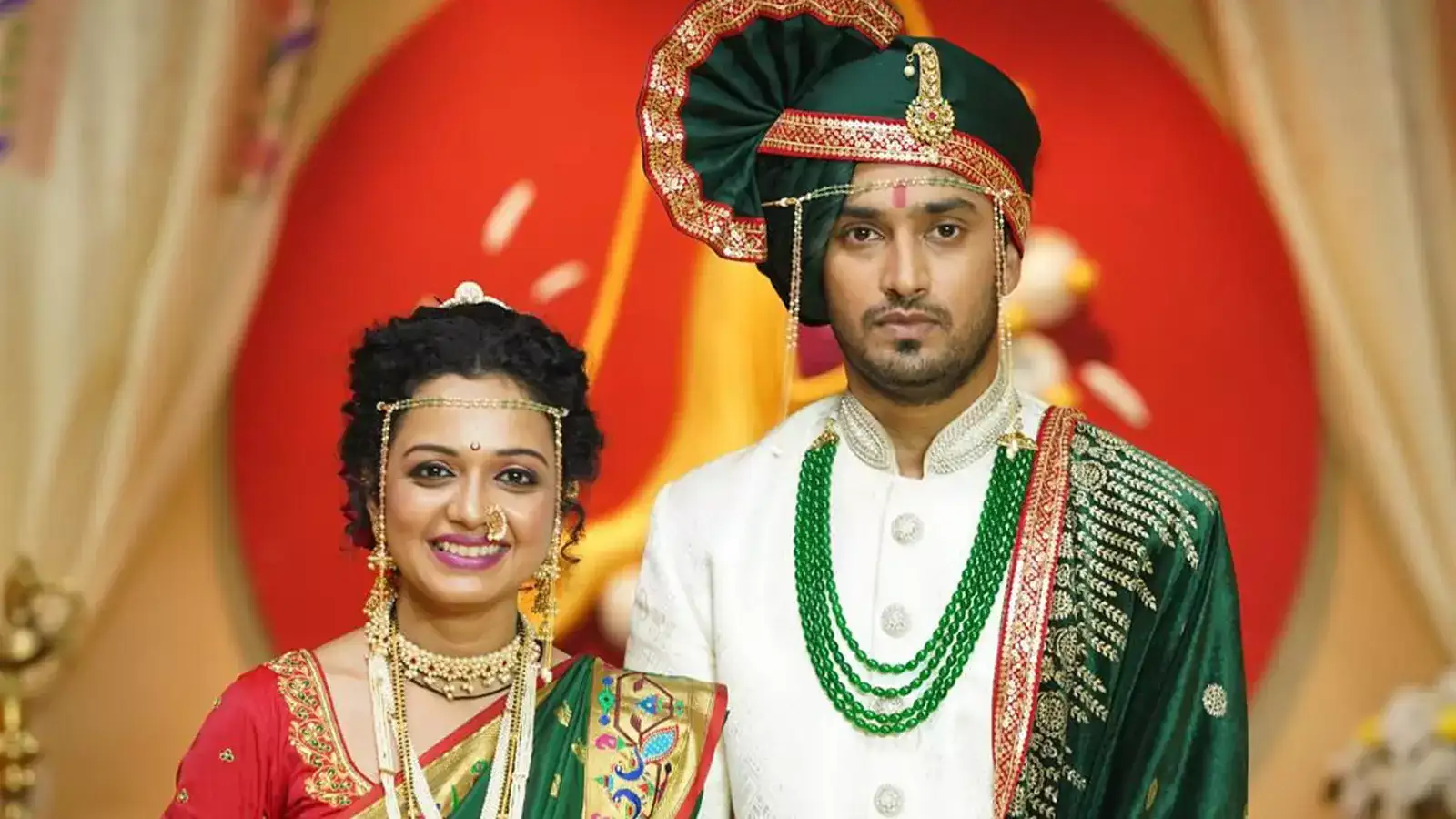 Marathi Tv Serial Antarpat serial wedding photo: भव्य वाडा, मराठमोळ्या ...