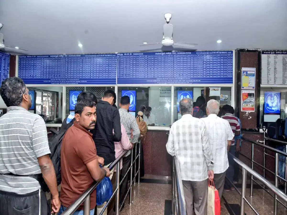 Kacheguda Railway Station Platform Ticket Hike,Hyderabad: ఫ్లాట్‌ఫాం ...