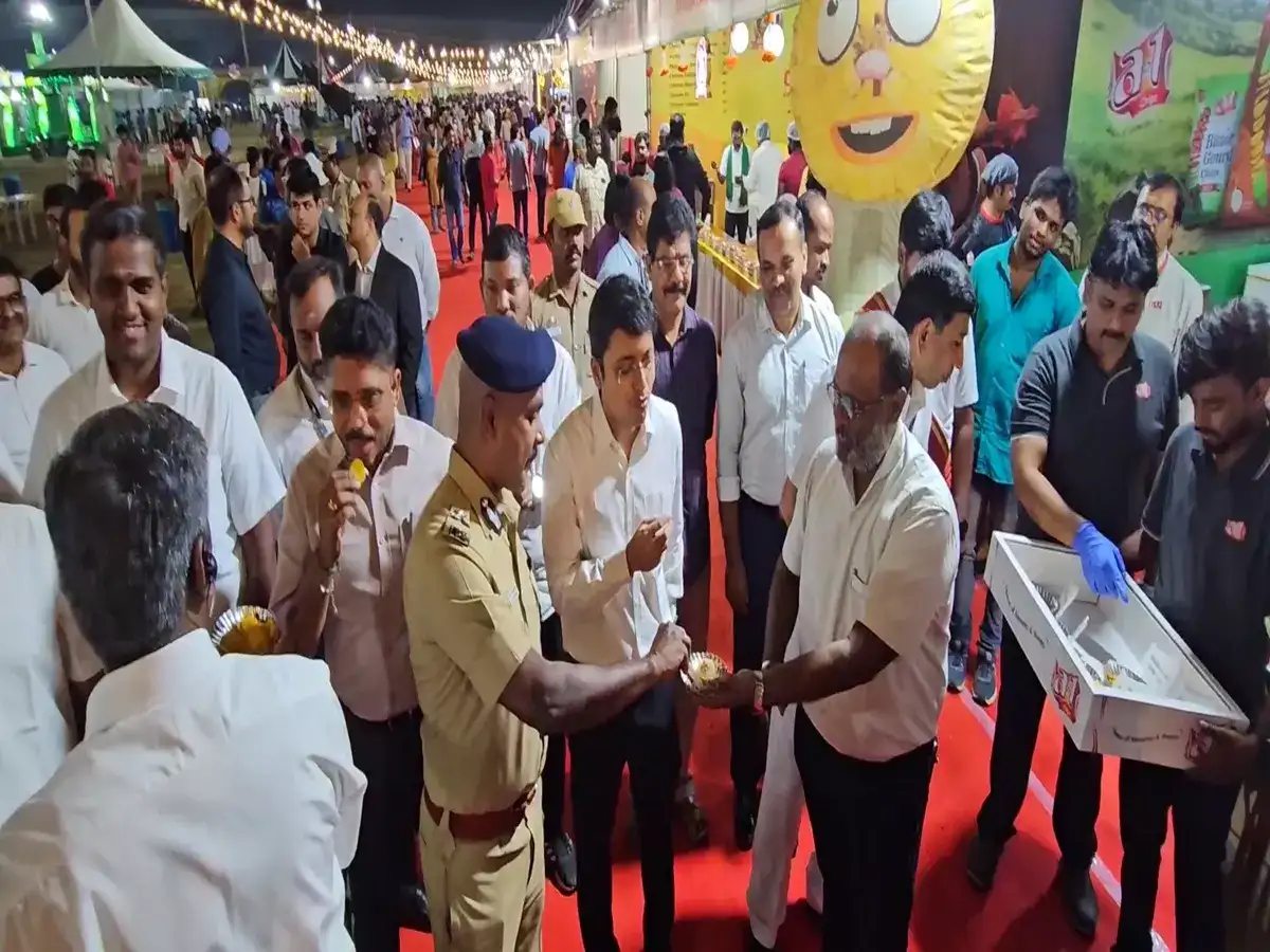 Coimabtore Food Festival,கோவையில் மாபெரும் உணவுத் திருவிழா! அலைமோதும் ...