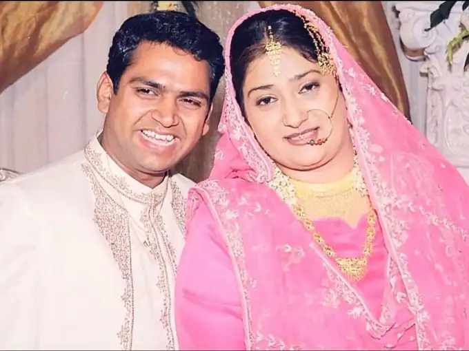 sharib hashmi wife pic
