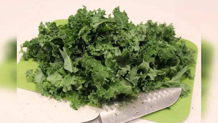 Kale Health Benefits: ఈ ఆకుకూర తింటే.. ఇమ్యూనిటీ పెరగడమే కాదు, గుండెకూ ...