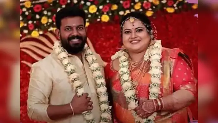 News Reader Alakananda,'മകളുടെ വിവാഹം കഴിഞ്ഞു'! പേര് കാരണം സ് ...
