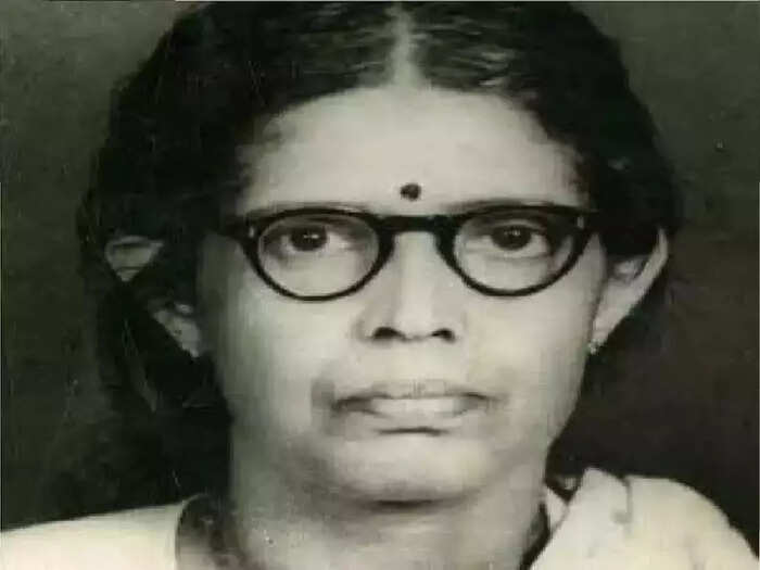 Balamani Amma 113th Birthday Interesting Facts About Malayalam Poet balamani-amma-113th-birthday-interesting-facts-about-malayalam-poet