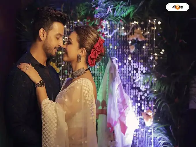 প্রেমের মুহূর্ত