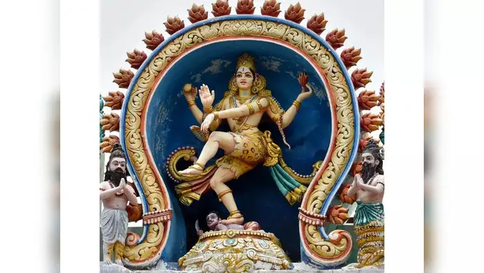 Kanjanur Sukran Temple,நவகிரக தலங்கள் - சுக்கிர தலம் கஞ்சனூர் அருள்மிகு ...