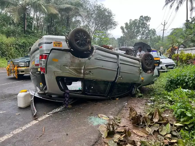Pala Car Accident,നിയന്ത്രണം വിട്ട കാർ ഇടിച്ചു വീഴ്ത്തി; കാ ...