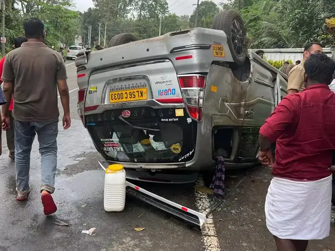 Pala Car Accident,നിയന്ത്രണം വിട്ട കാർ ഇടിച്ചു വീഴ്ത്തി; കാ ...