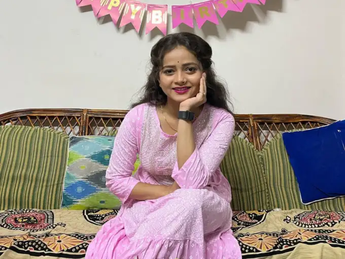 Shivali Parab Home Decor; ‘महाराष्ट्राची हास्यजत्रा' फेम शिवालीचं ...