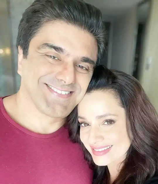 Neelam Kothari First Marriage