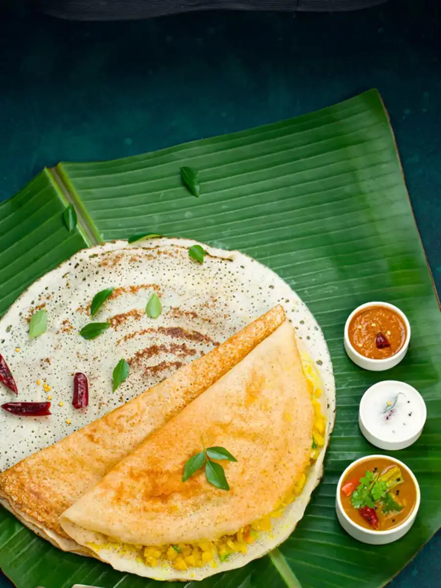 केळीच्या पानावर जेवण केल्ल्यास काय होते? | MaharashtraTimes