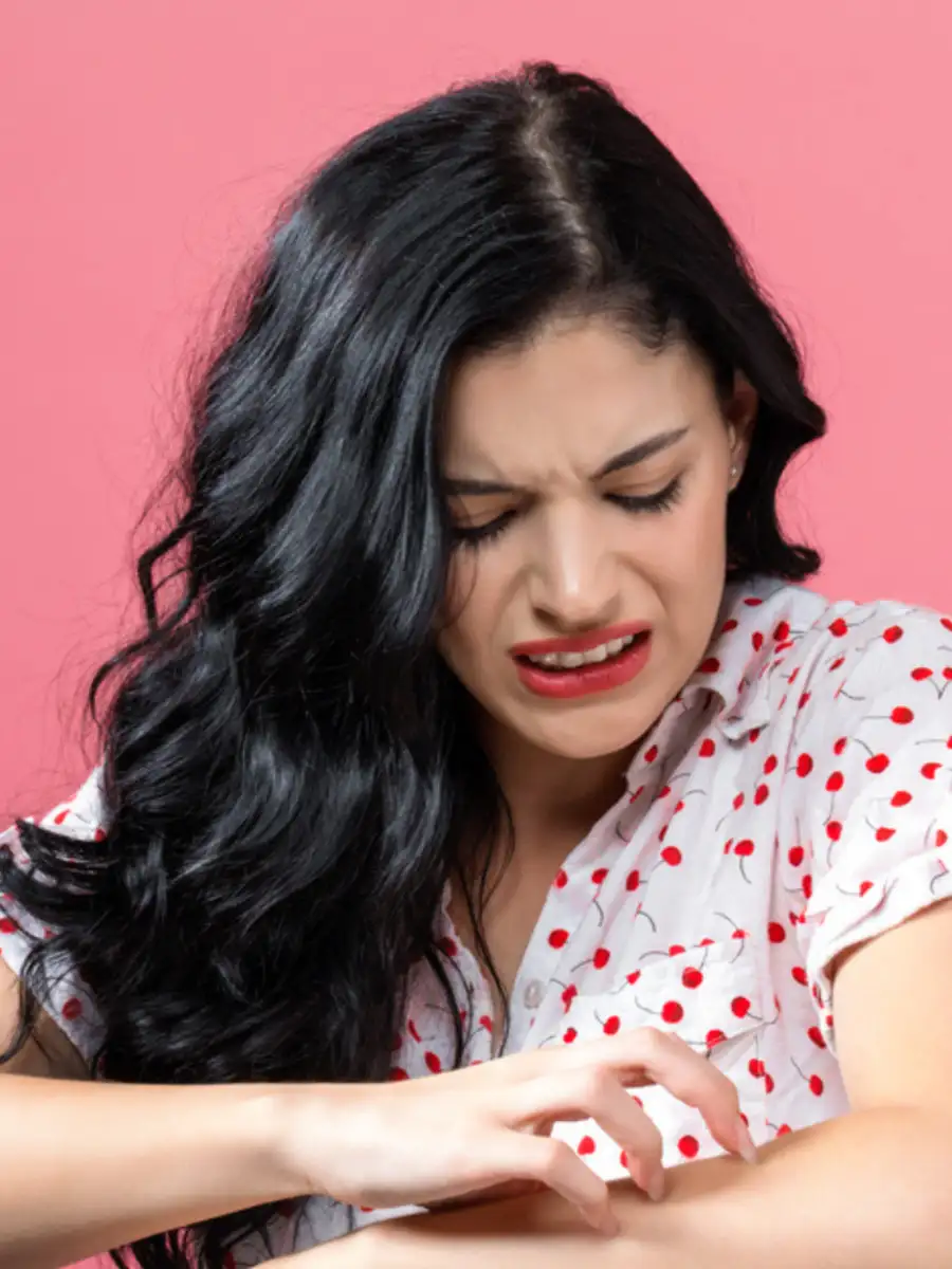 நீங்க தினமும் செய்யும் இந்த 9 விஷயங்கள் சருமத்தில் அரிப்பை உண்டாக்கலாம்! | TamilSamayam