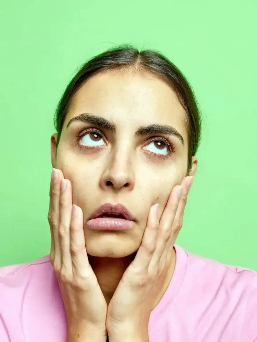 కళ్ల కింద నల్లటి వలయాలు తగ్గించే చిట్కాలు! | TeluguSamayam