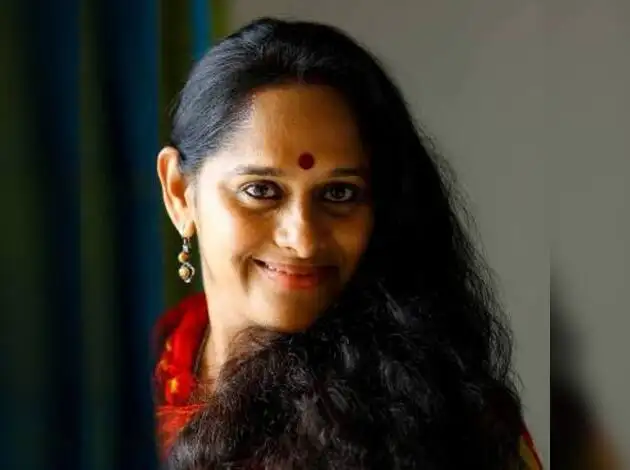 actress sajitha madathil : 'ഹോട്ട്...മുഖ്യവേഷത്തില്‍ സജിത മഠത്തില്‍! - actress sajitha madathil ...