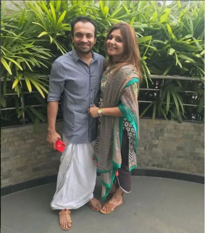 latest-photo-of-actor-soubin-shahir-and-his-wife