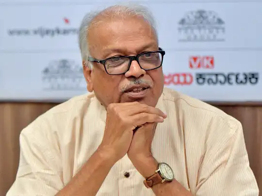 ಸಮ್ಮೇಳನಾಧ್ಯಕ್ಷತೆಯ ಹಿನ್ನೆಲೆಯಲ್ಲಿ ವಿಜಯ ಕರ್ನಾಟರ ಕಚೇರಿಯಲ್ಲಿ ನಡೆಸಿದ ಆತ್ಮೀಯ ...