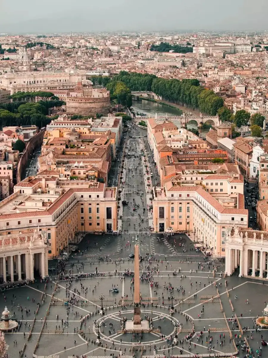 दुनिया का सबसे छोटा देश वेटिकन सिटी - Vatican City, the smallest ...