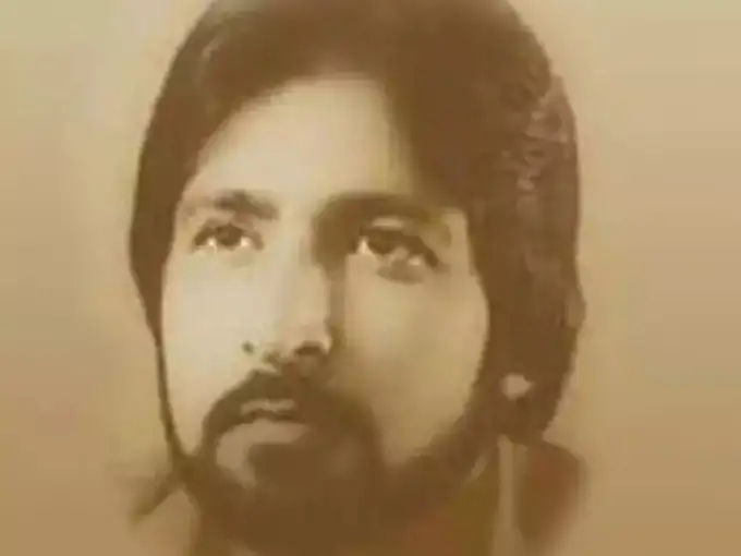 Ravindra Kaushik